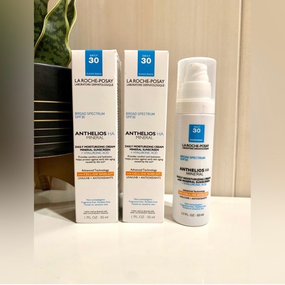 LA RaOCHE POSAY | Accessories | 2 Bottles Of La Roch Posay | Poshmark